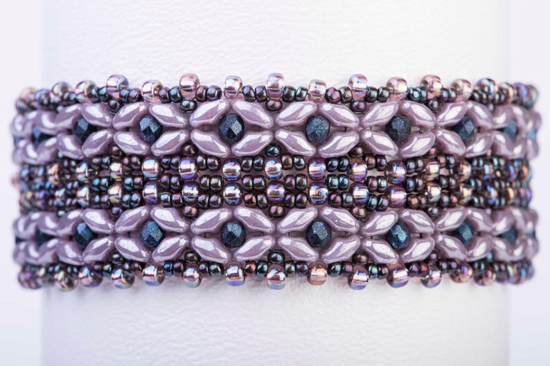 Basketweave Bracelet Pattern Using Superduos, Seed Beads and 3mm Fire ...