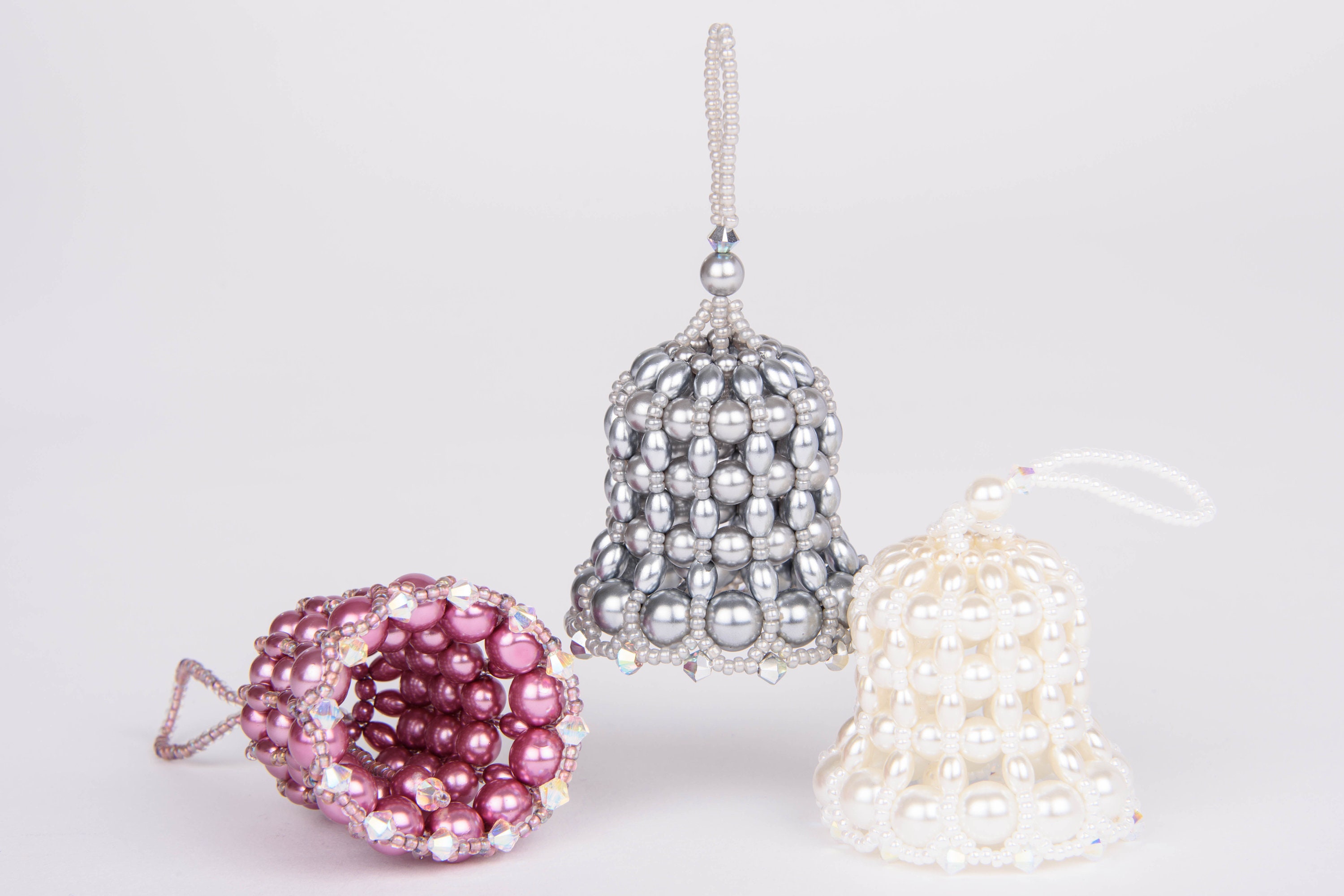 Silver Bells Beaded Christmas Holiday Ornament Pattern Using Pearls PDF ...