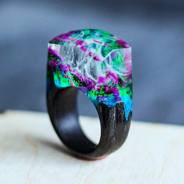 Moss Resin Ring - Etsy