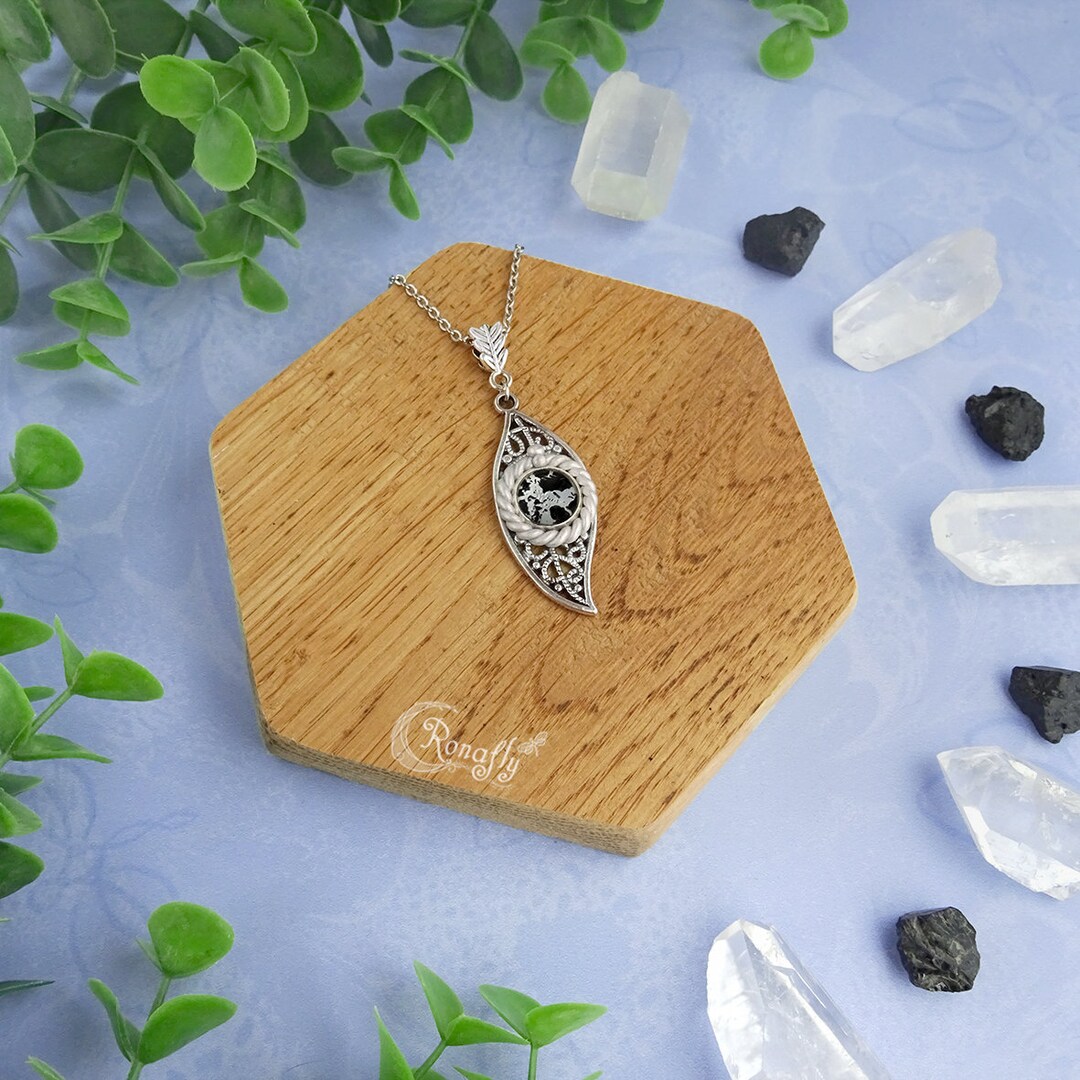 Nature Filigree Leaf Necklace Forest Pendant Black Silver - Etsy