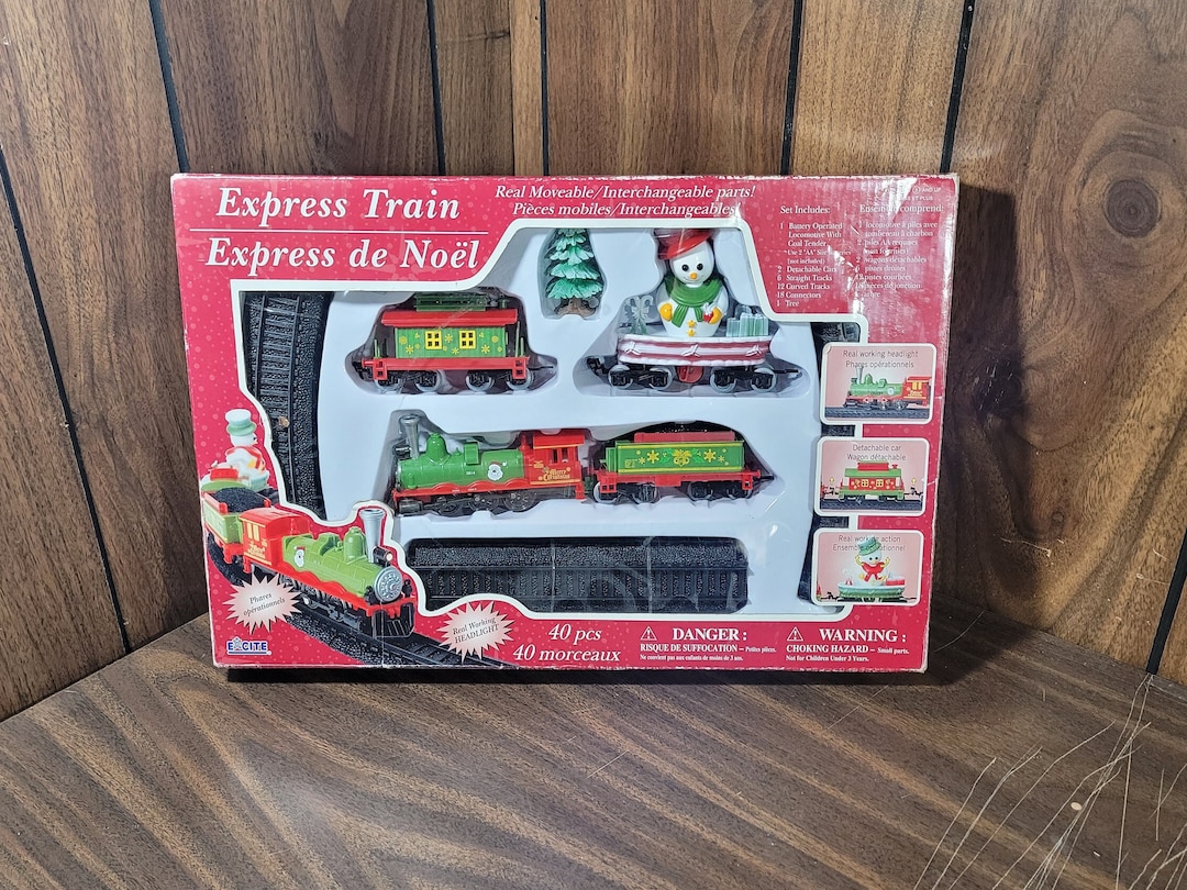 1999 Battery Operated Express Train Set 40pc. Holiday Christmas Edition ...