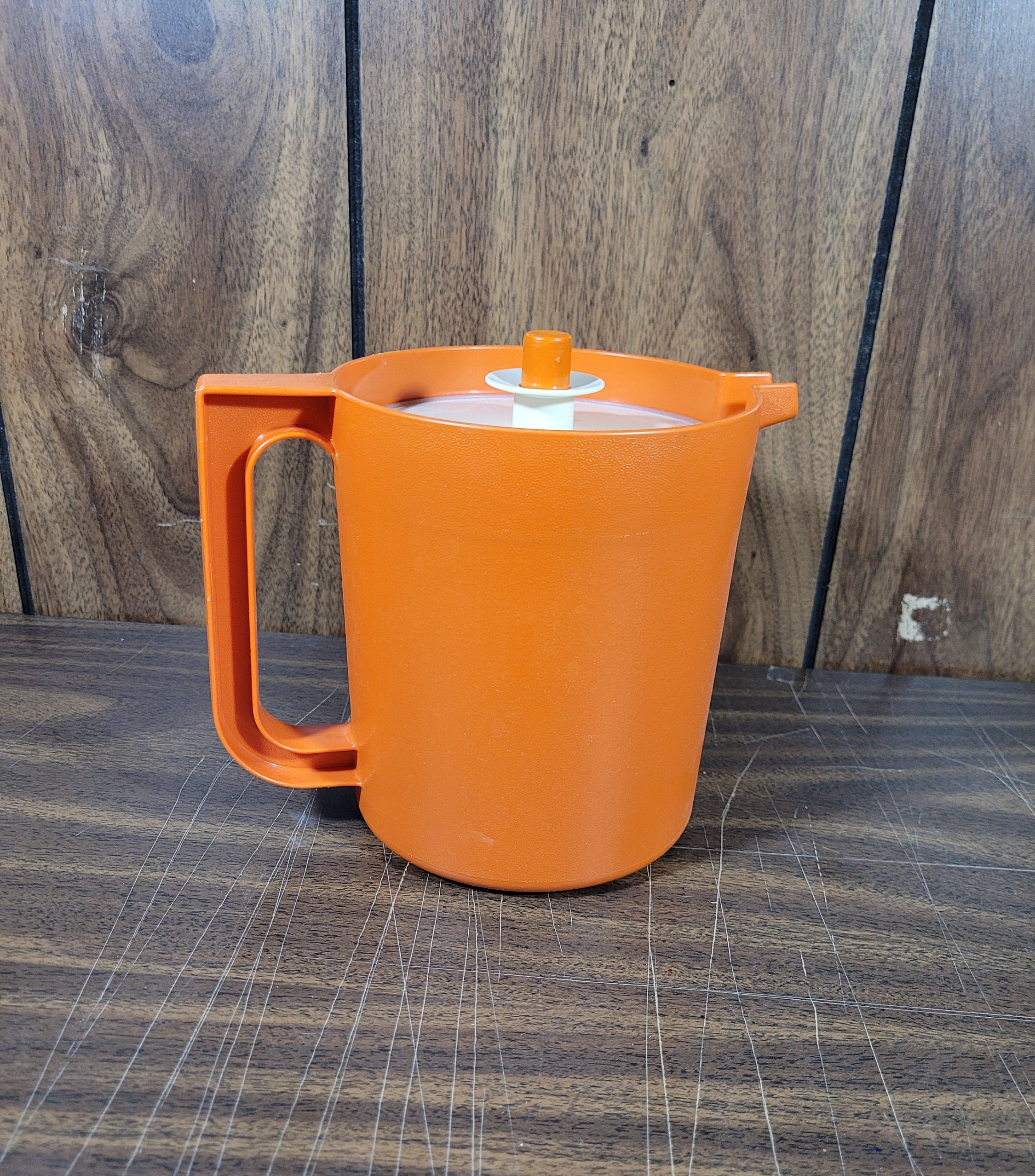 Tupperware Push Button Lid Juice / Water Pitcher 1.5 Qt #1575-6 Orange ...
