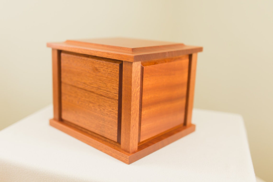 Sepele Mahogany Companion Urn | Couples Urn | Divided Urn ...