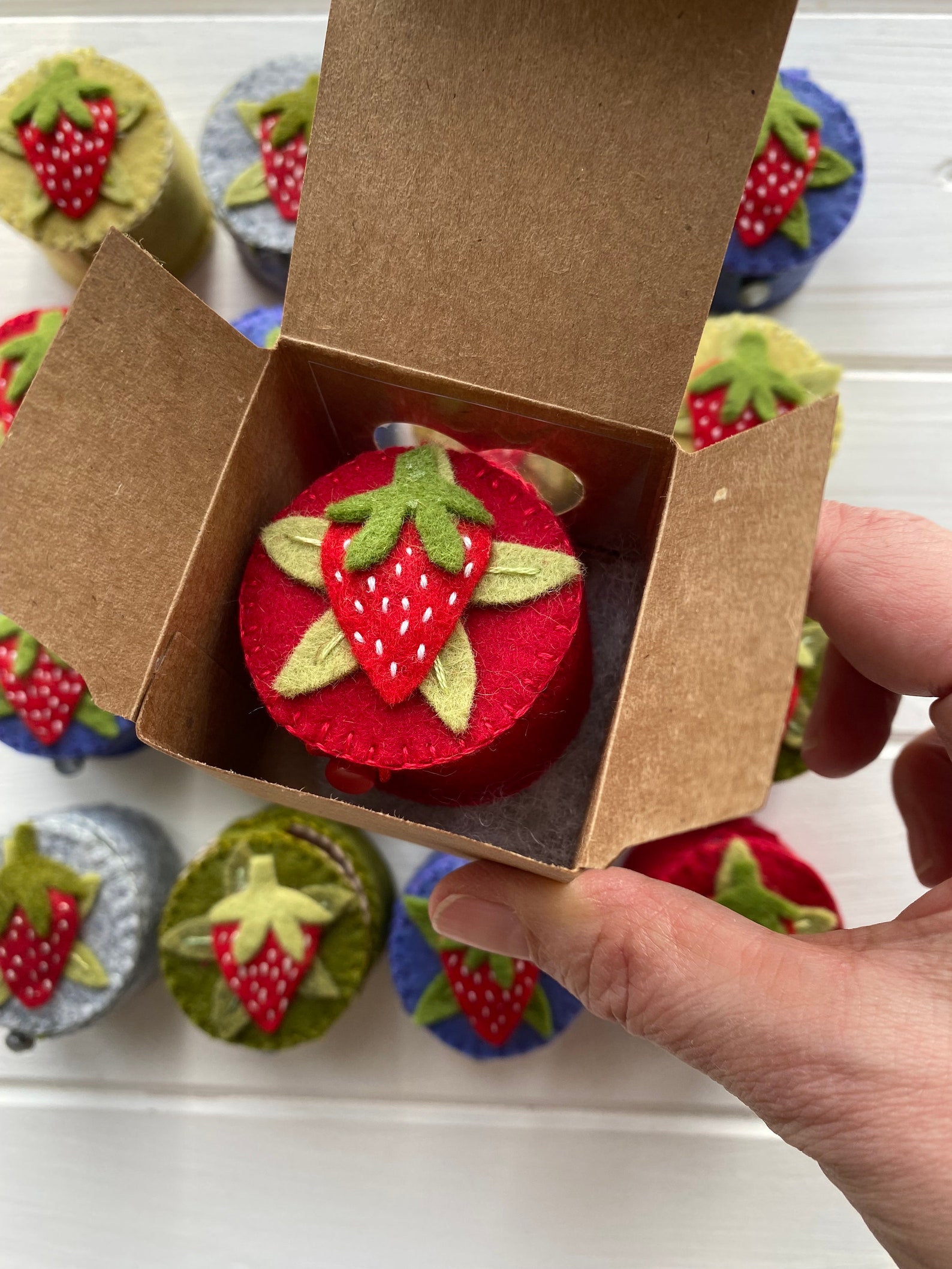 Strawberry Tape Measure Holder, Wool Felt Sewing Gift - Etsy UK