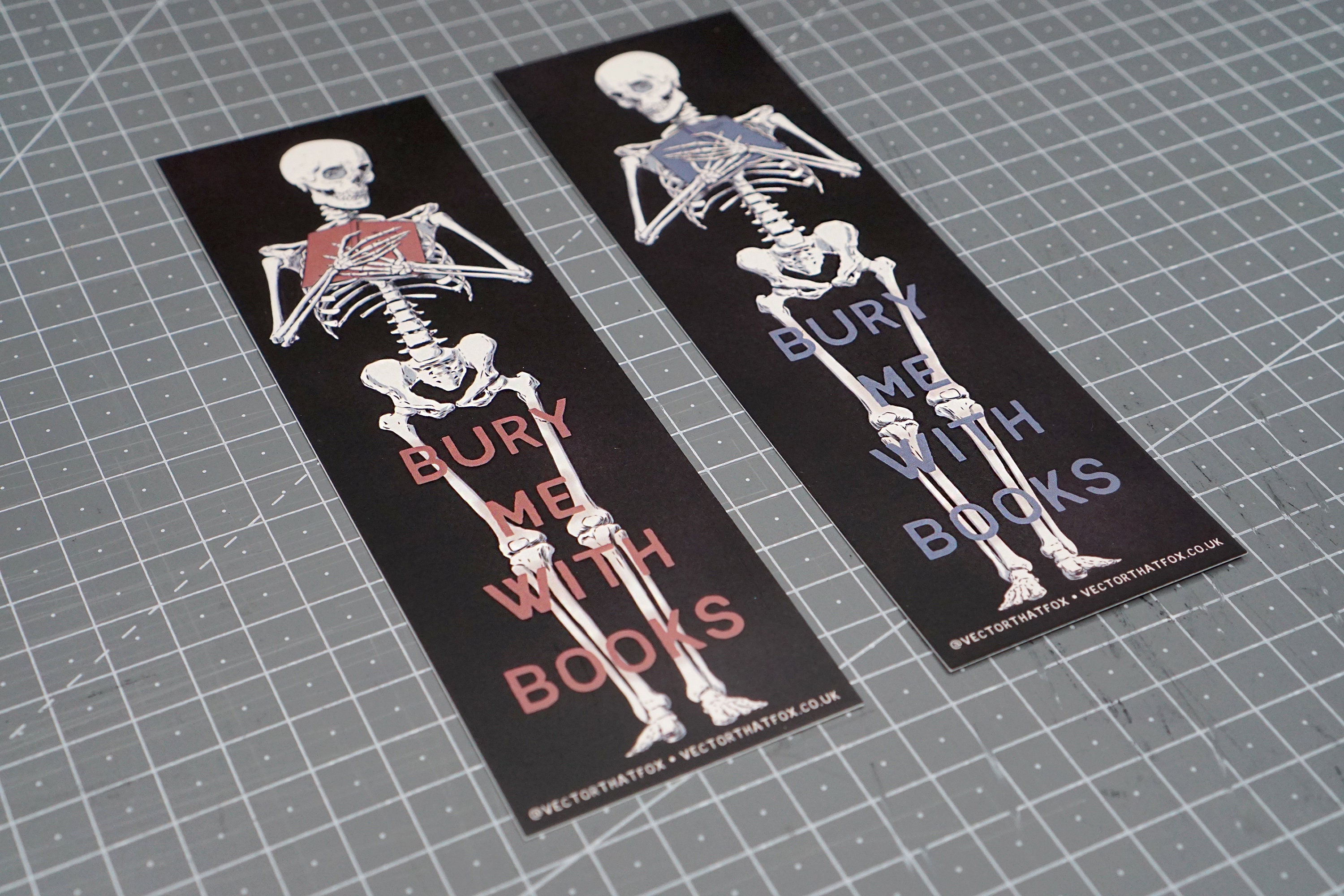 Illustrated Skeleton Bookmark 'bury Me With Books' - Etsy