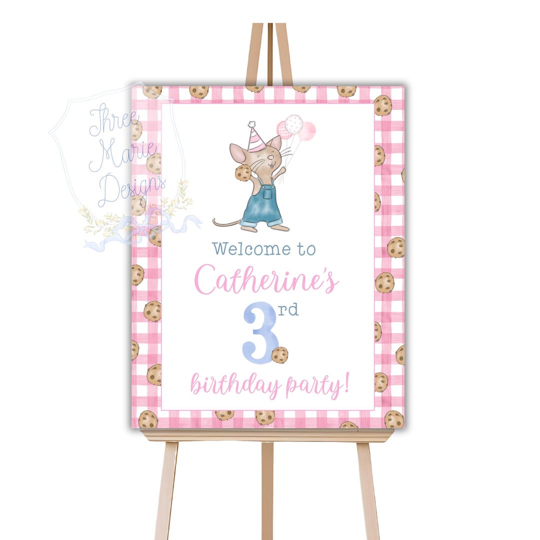 Pink Mouse Cookie Welcome Sign, Book Theme Birthday Welcome Signage ...