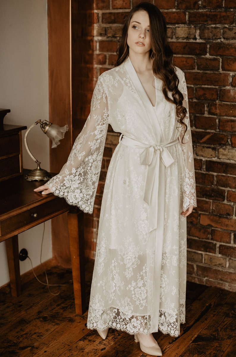 Luxurious Ivory Lace Robe Margaret with Chiffon LiningBridal | Etsy