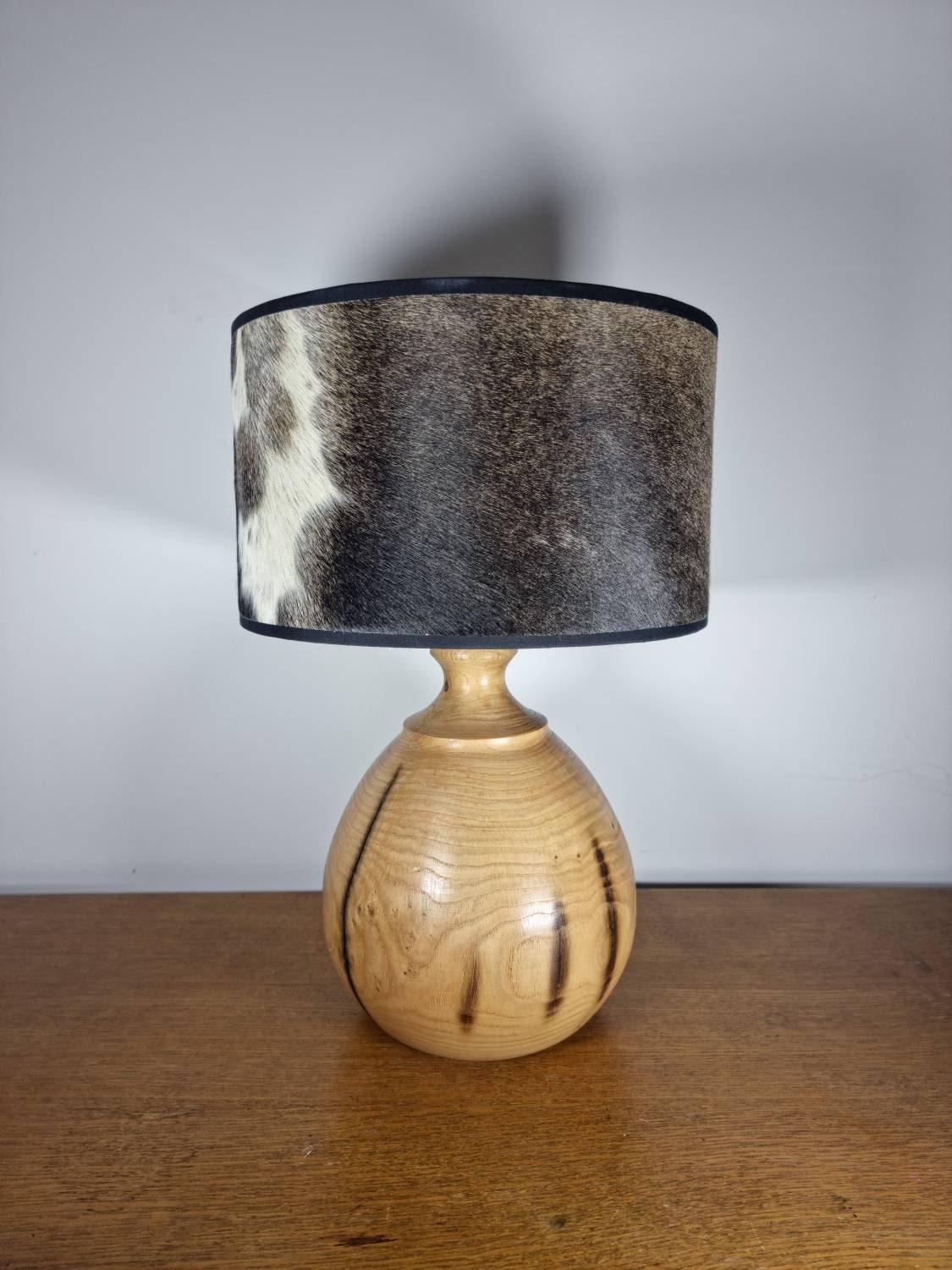 Natural Cowhide Monochrome Lampshade 30cm Luxury Table Ceiling Lamp ...