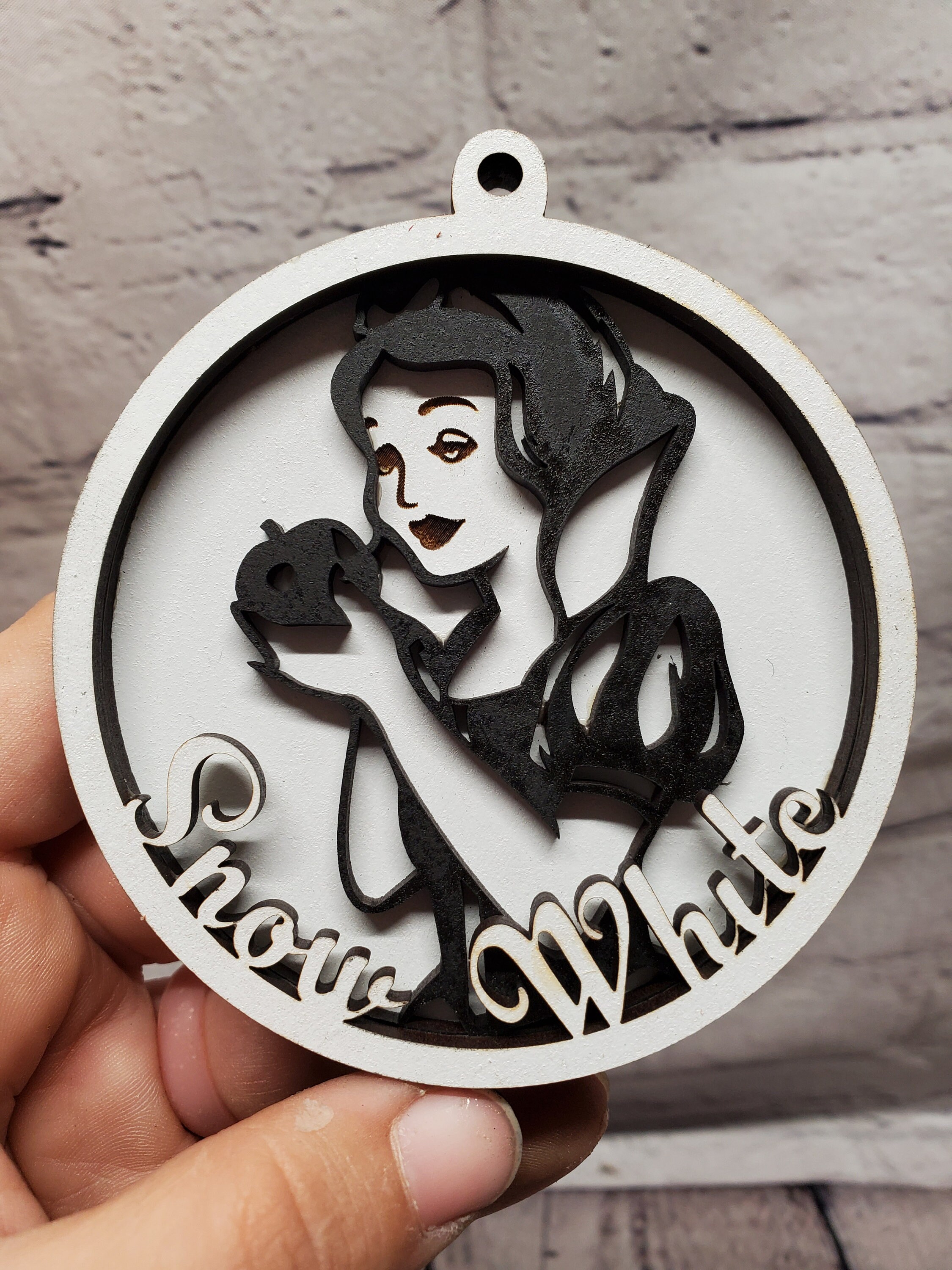 Digital File Snow White and the Poisoned Apple Ornament SVG - Etsy