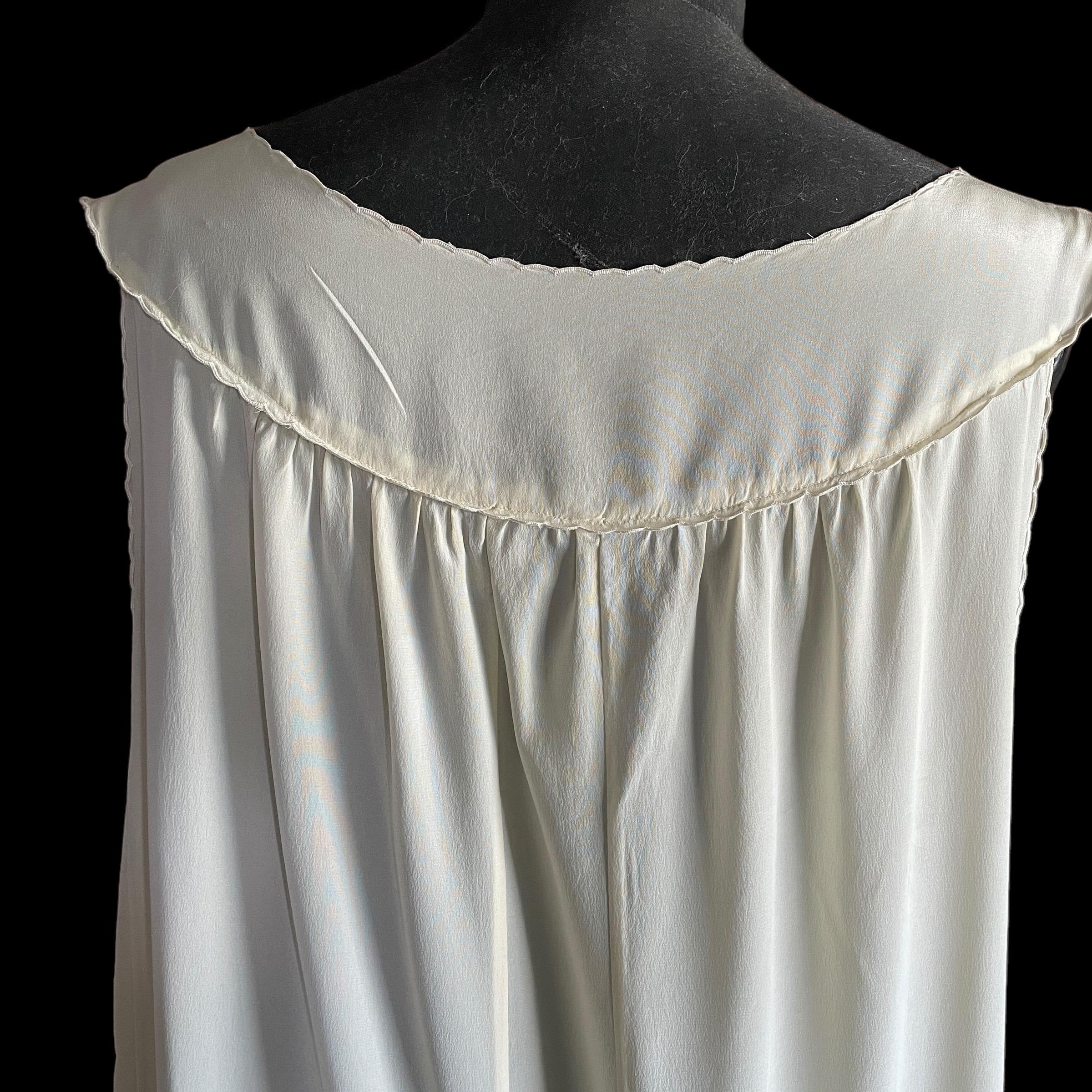 Dreamy 1950s/ 1960s Vintage Peignoir Nightgown Negligee Lingerie Sleep ...