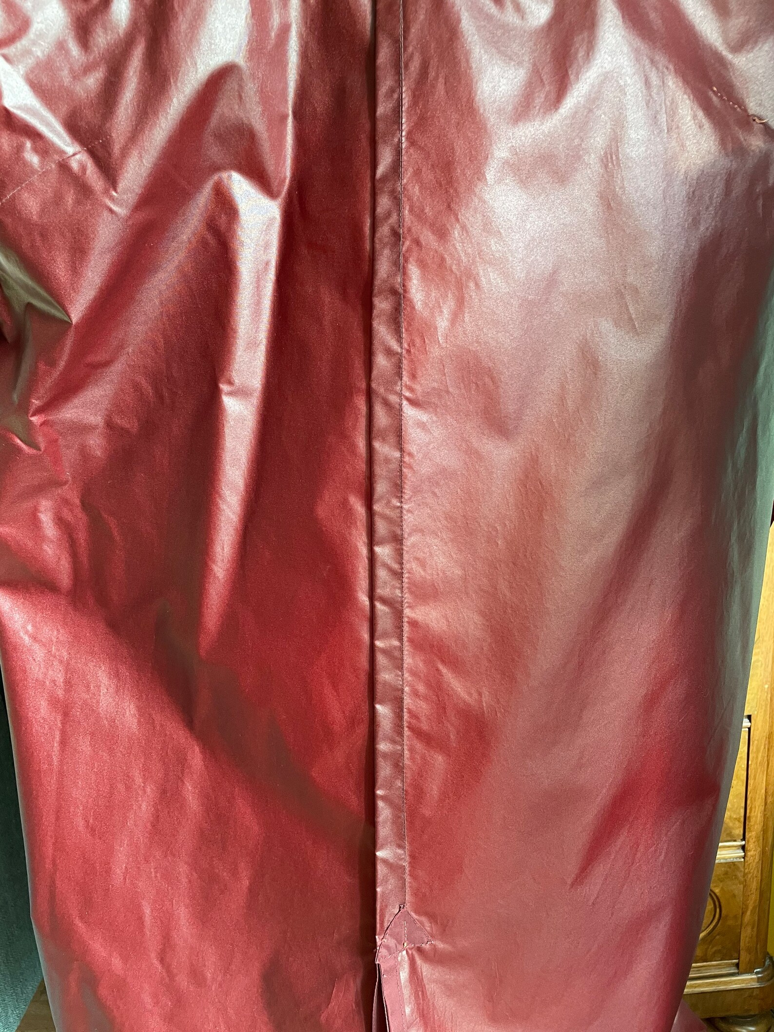 Rare 1950s Italian Vintage Raincoat in Bordeaux by High Class Rifor - Etsy