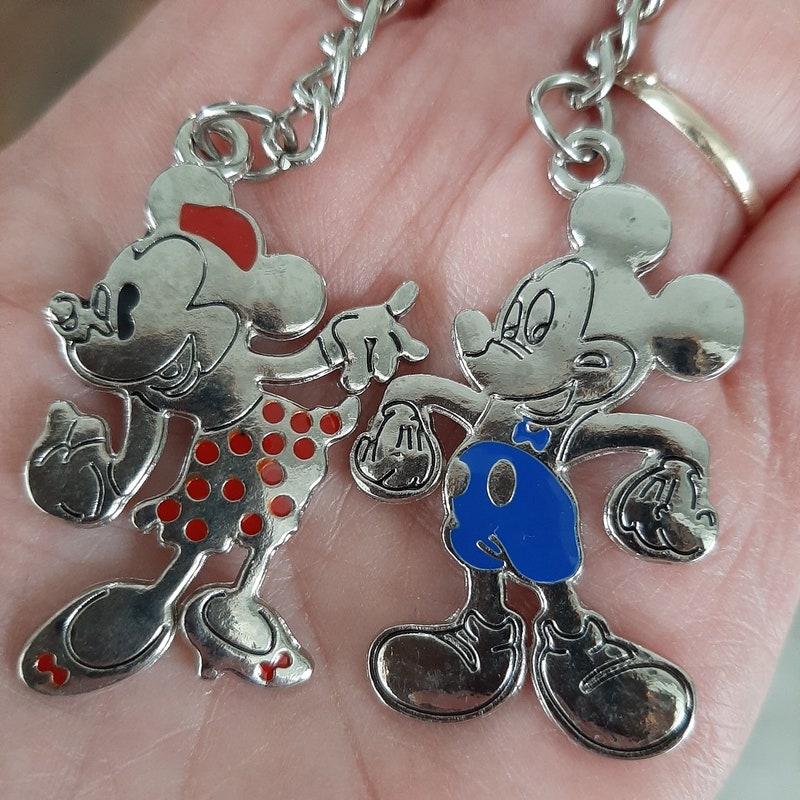 Mickey & Minnie Keychain - Etsy