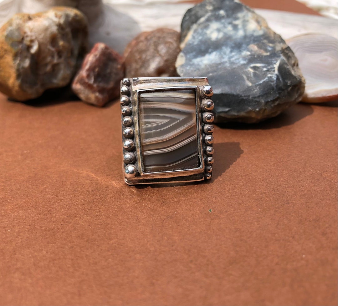 8-35 Grey Brown and Quartz Thick Banded Lake Superior Agate Ring Set in ...