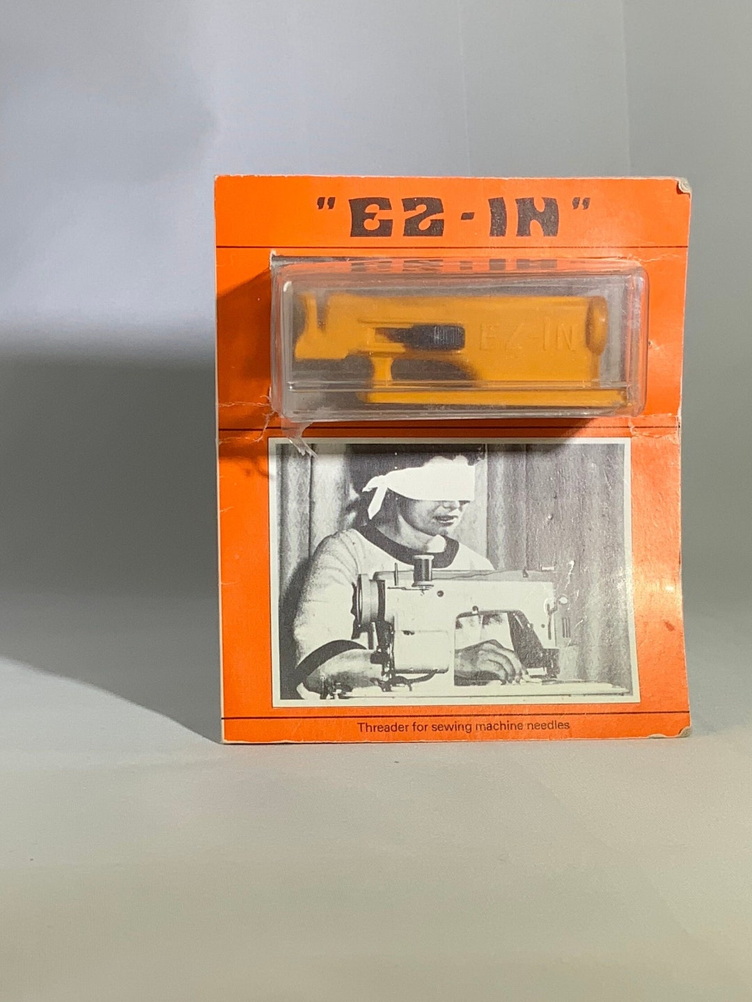 Vintage EZ-IN Sewing Machine Needle Threader Enfile Aiguille Pour ...