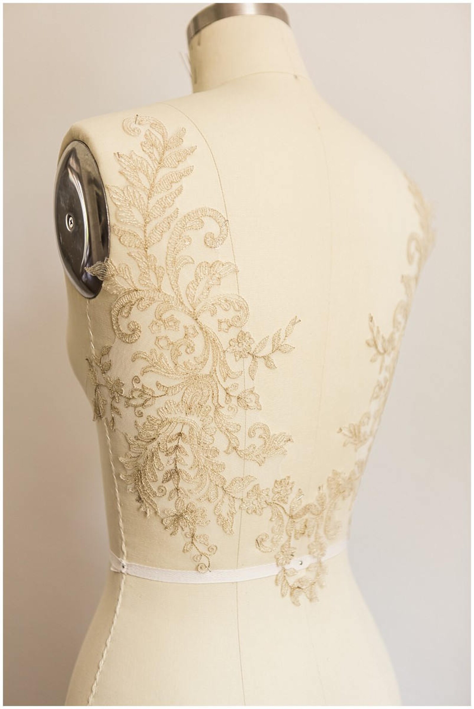 A17-070 // FILIGREE GOLD Lace Flower Appliqué Lace Flower - Etsy