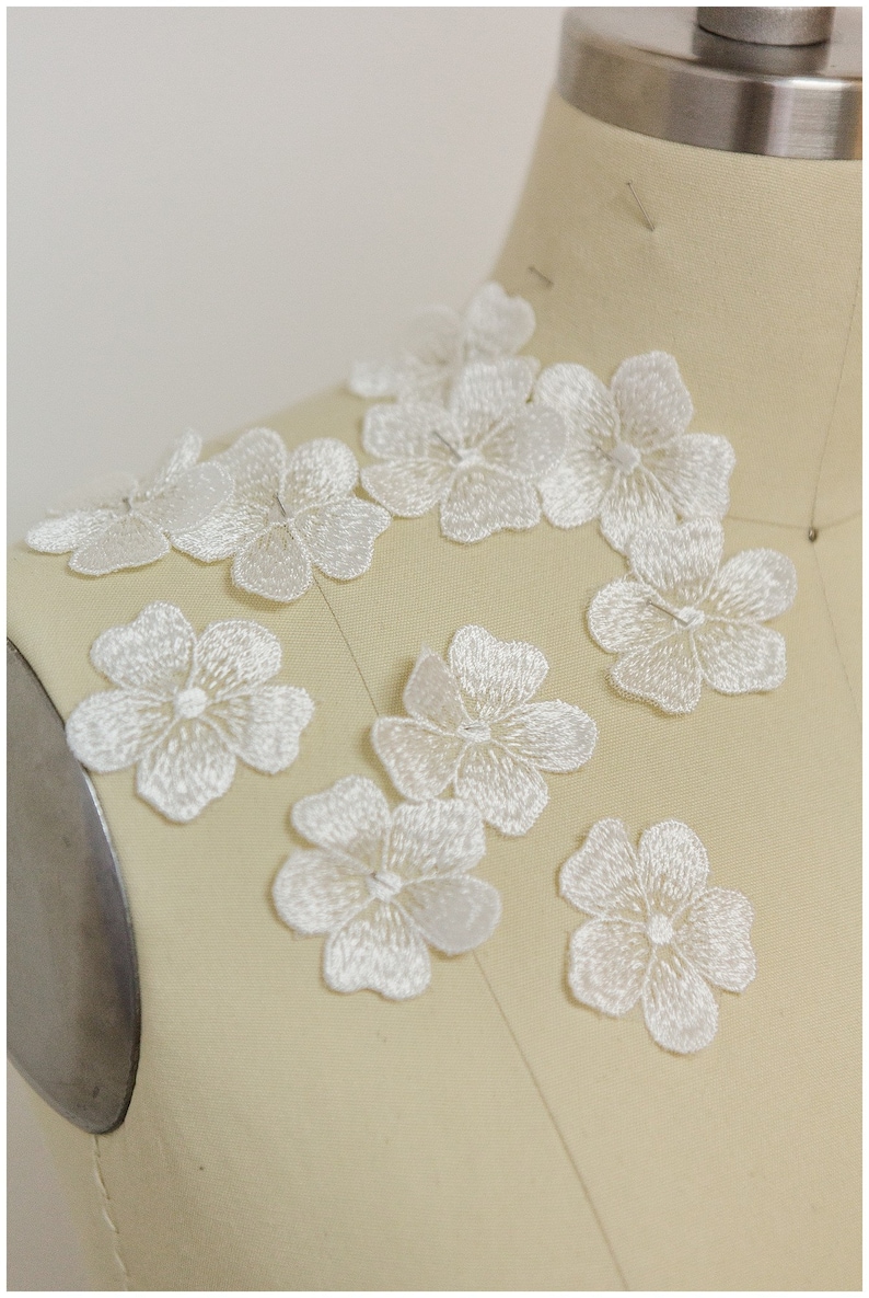 A17-164 // 10pc. Lace Flower Patch, Sew on 3D Flower, 3D Flower Lace ...