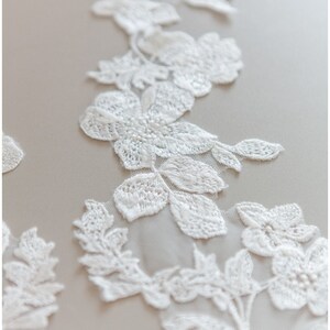 A17-131 // Lace Flower Patch, Flower Appliqué, Romantic Flower Lace ...