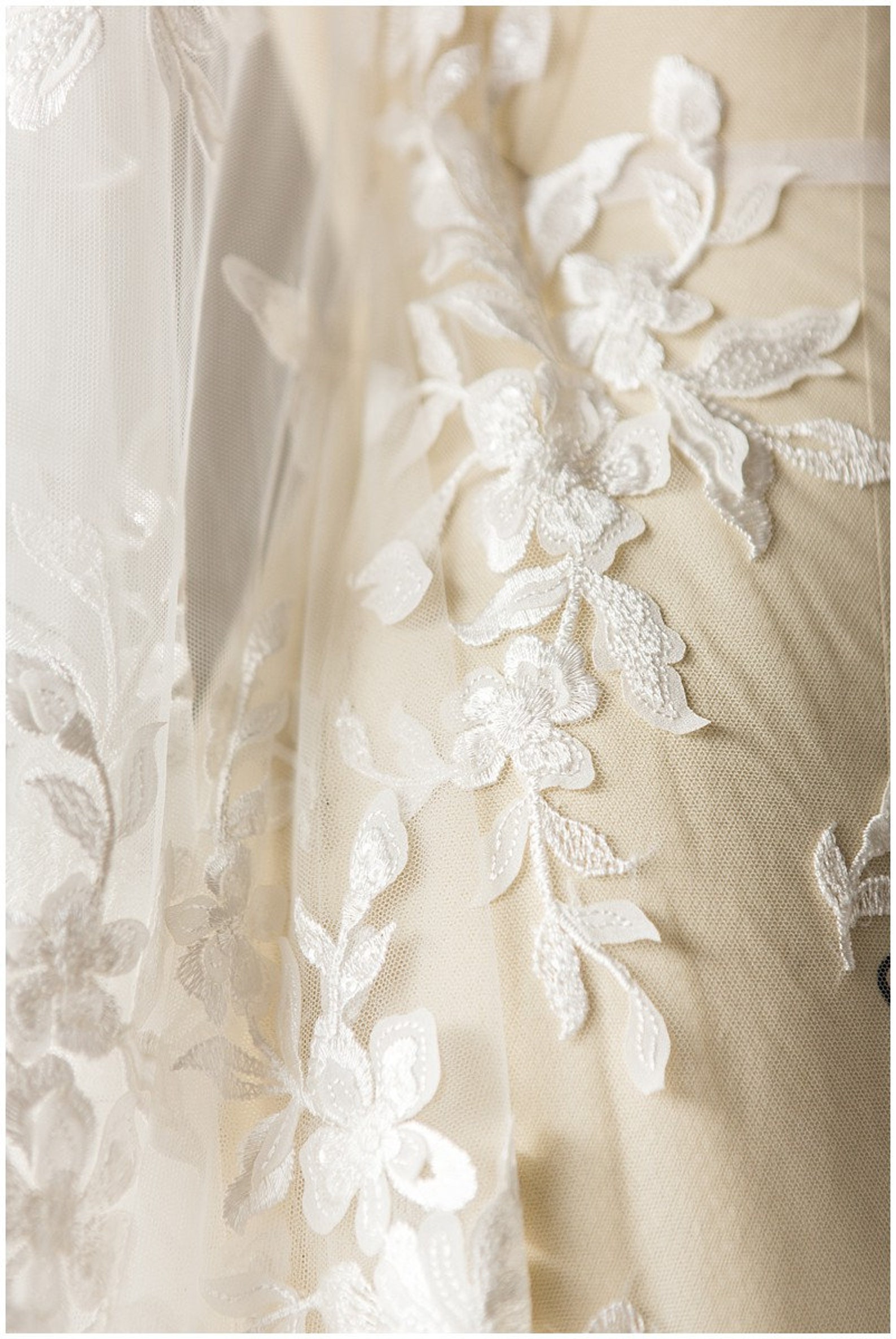 3D Embroidered Flower Lace Fabric Bridal 3d Lace Fabric - Etsy