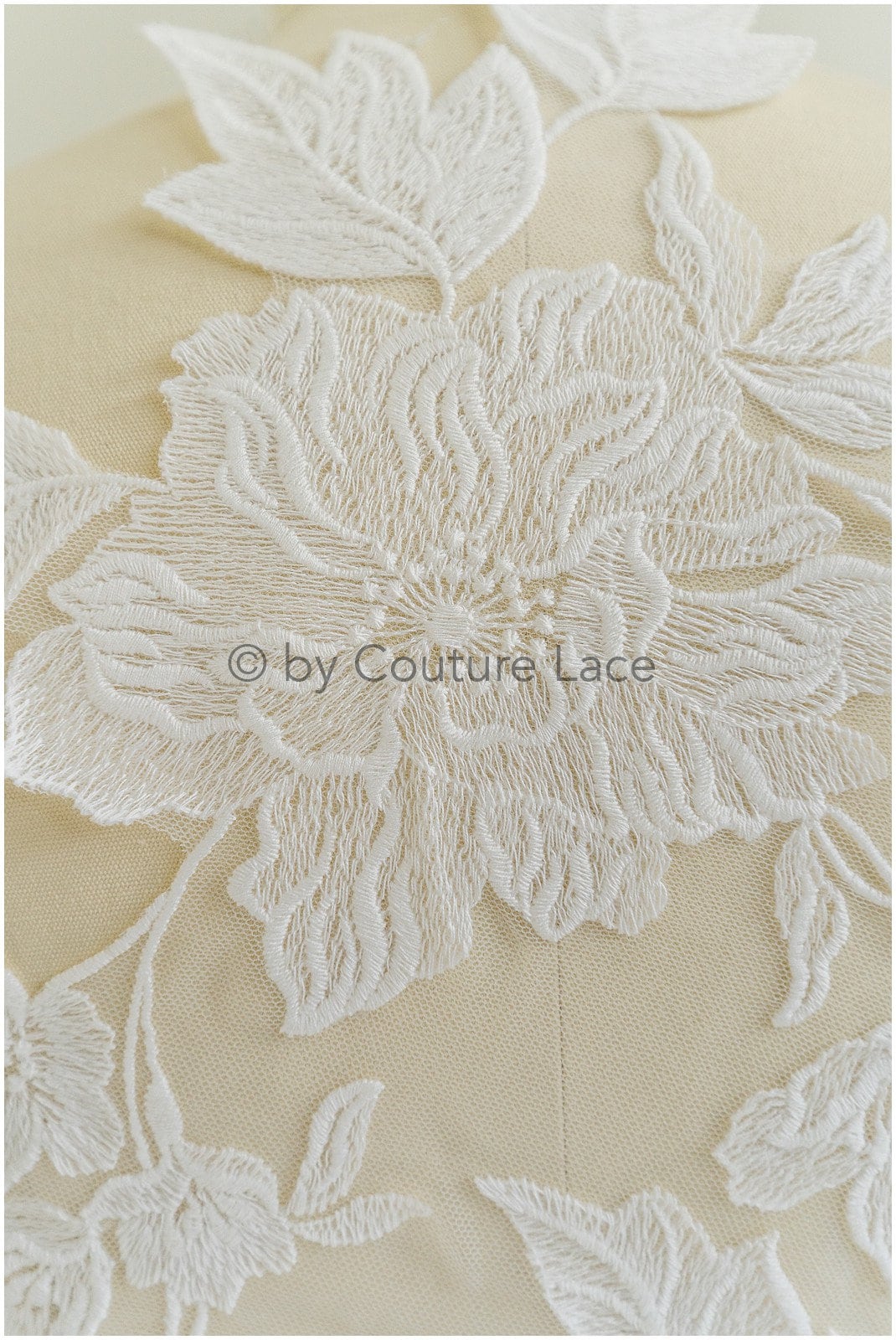 A19-189 // Soft Flower Lace Patch, Cotton Flower Applique, Lace ...