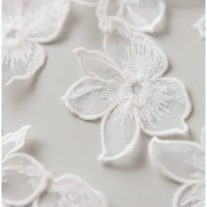 A17-158 // 10pc. Lace Flower Patch, Sew on 3D Flower, 3D Flower Lace ...