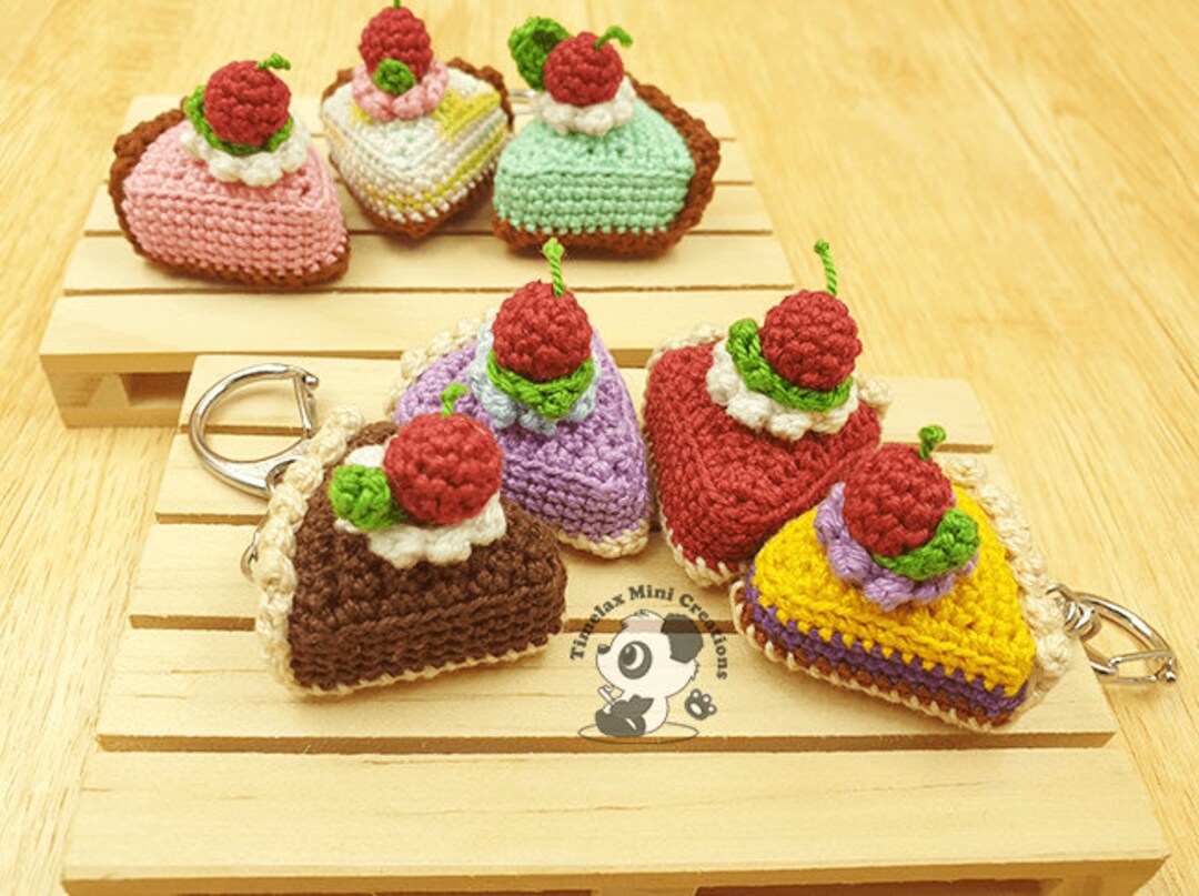 Pie Keychain Food Amigurumi Crochet - Etsy