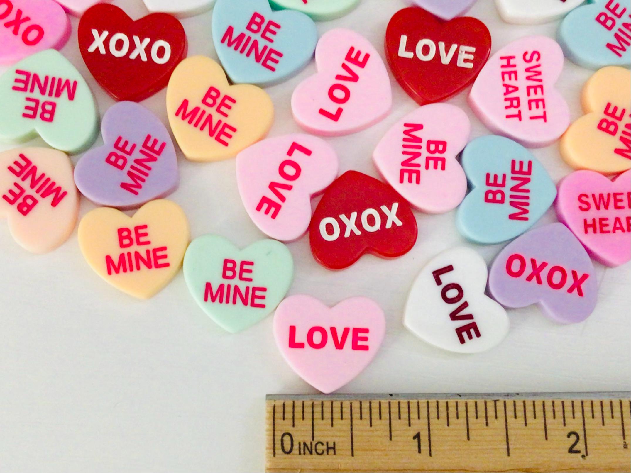 20 Pcs Conversation Heart Flat Back Resins Heart Charms Mini Heart ...