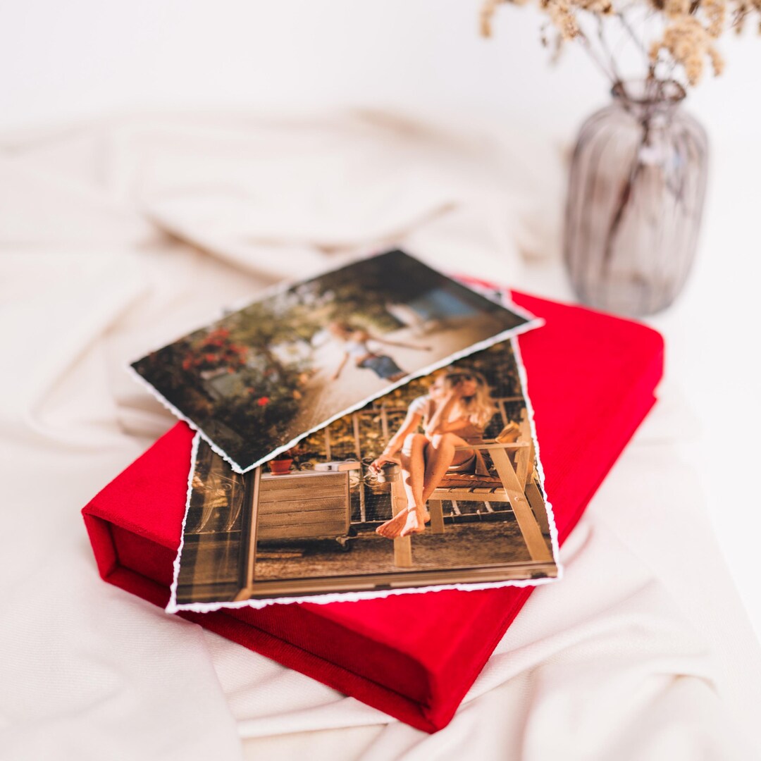 Handcrafted Clamshell Box for 4x6" Prints With Eco Velvet Personalized ...