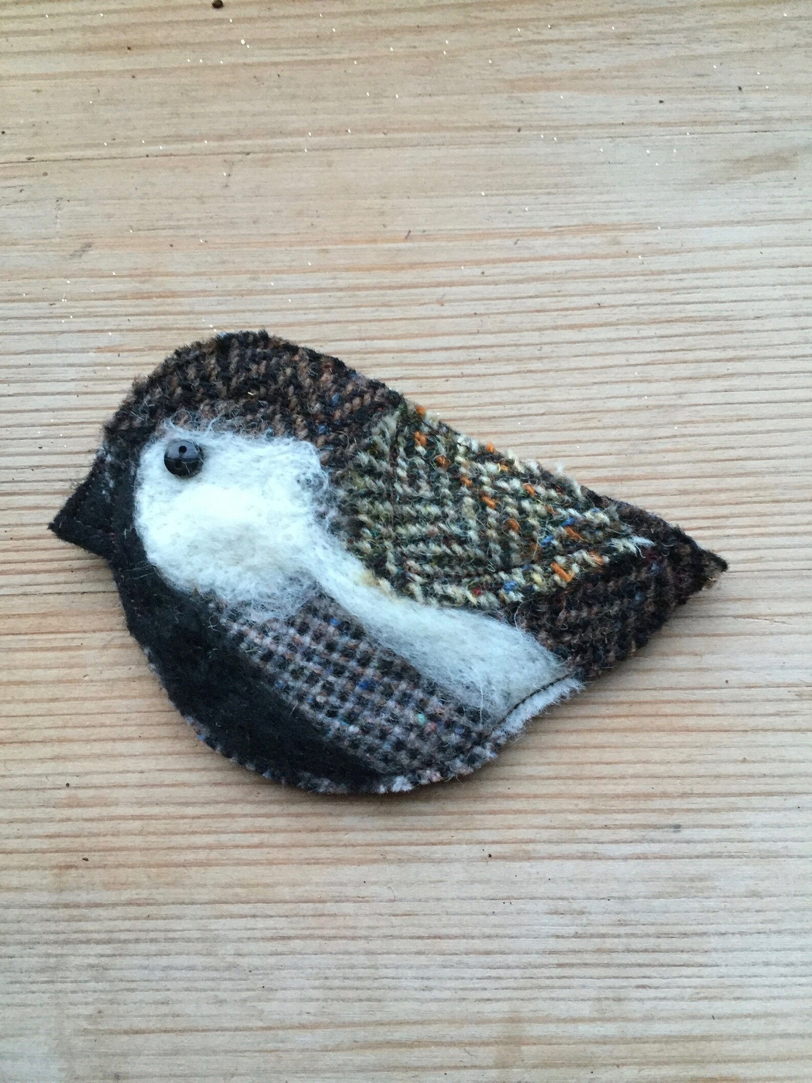 Harry Sparrow Bird Brooch/ Pin. Handmade from wool Tweed. | Etsy