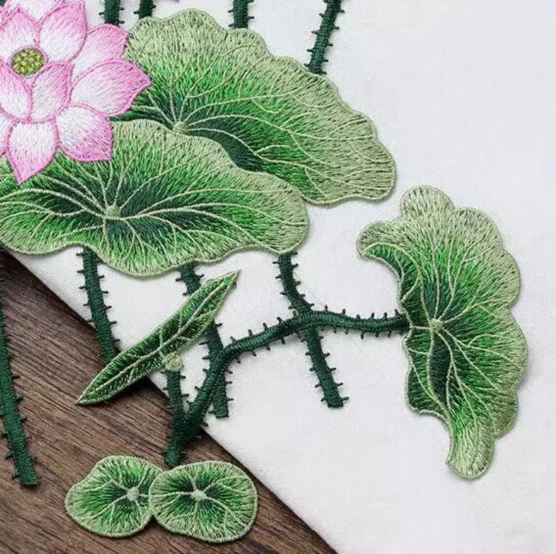 36x28cm Lotus Flower Lace Embroidery Applique Multi Color Flower Sew on ...