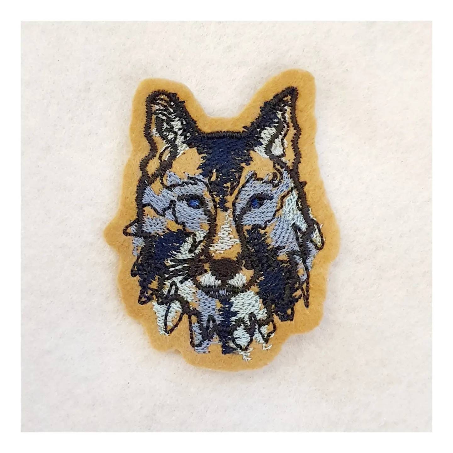 Detailed Embroidered Animal Iron-on Patches - Etsy UK