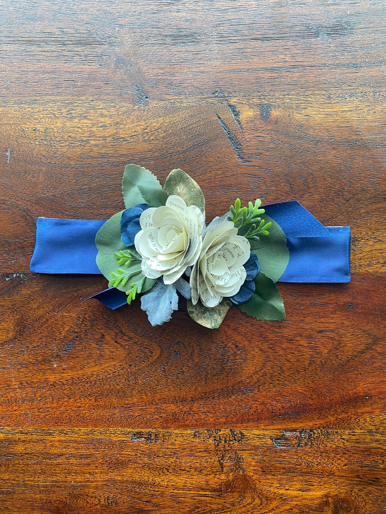 Custom Book Corsage Custom Pinned Corsage Custom Ribbon - Etsy