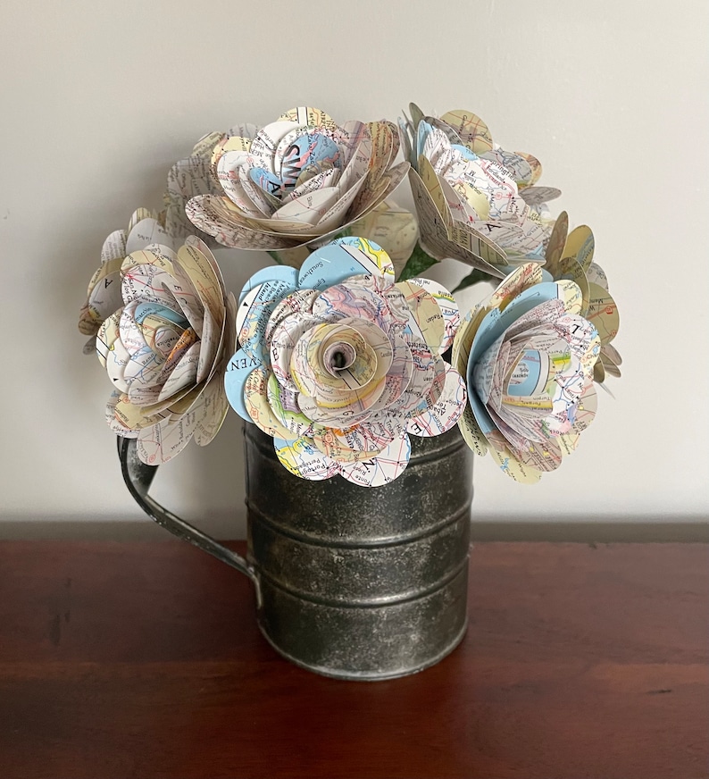 Atlas Map Paper Roses: Unique Floral Arrangement - Etsy