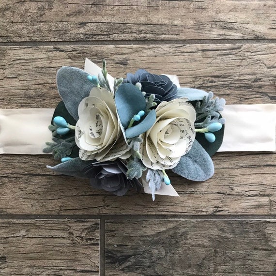 Custom Book Corsage Custom Pinned Corsage Custom Ribbon | Etsy