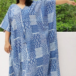 White Floral Birthing Gown, Labor and Delivery Gown, Maternity Hospital ...