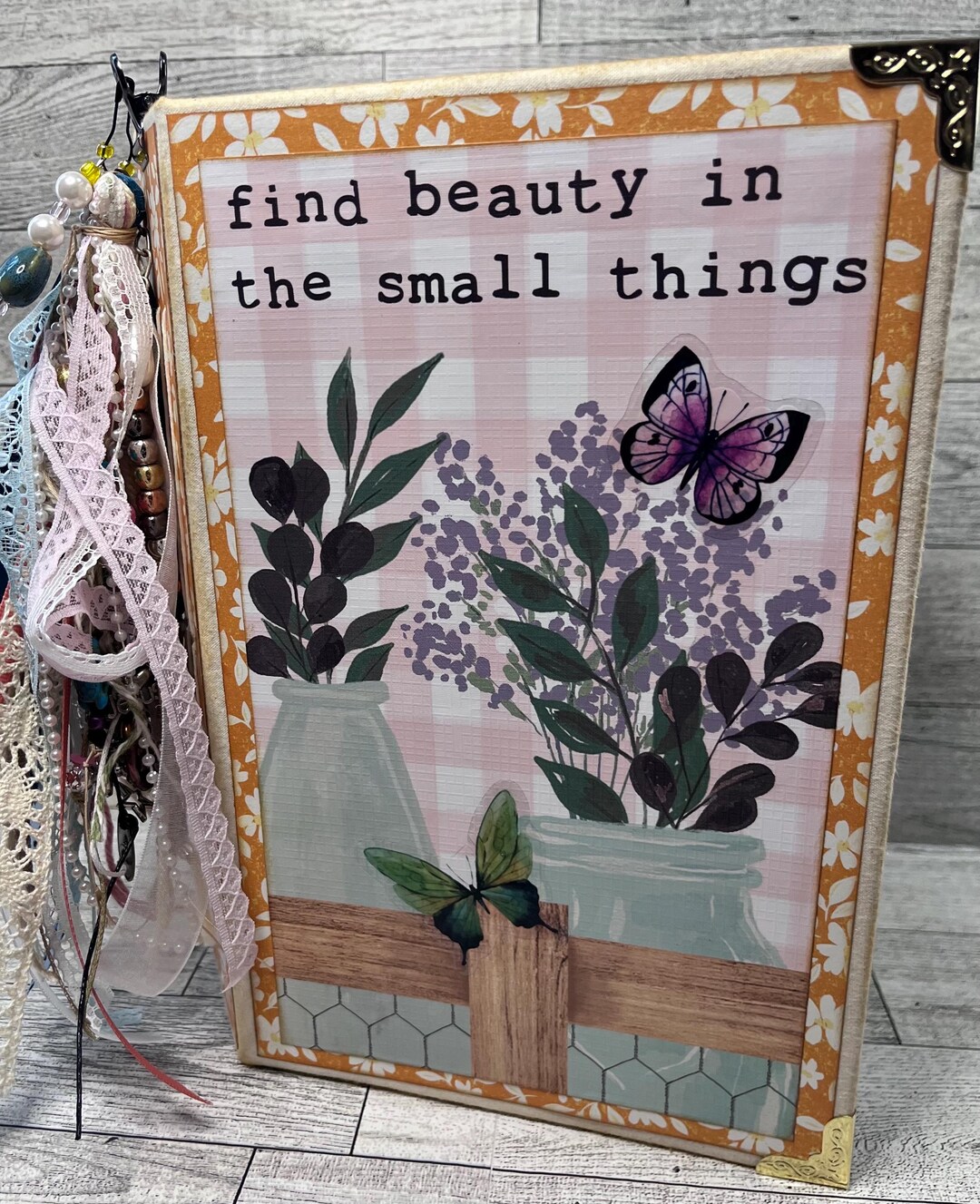 Find Beauty in the Small Things. Flip Through of the Journal on Youtube ...
