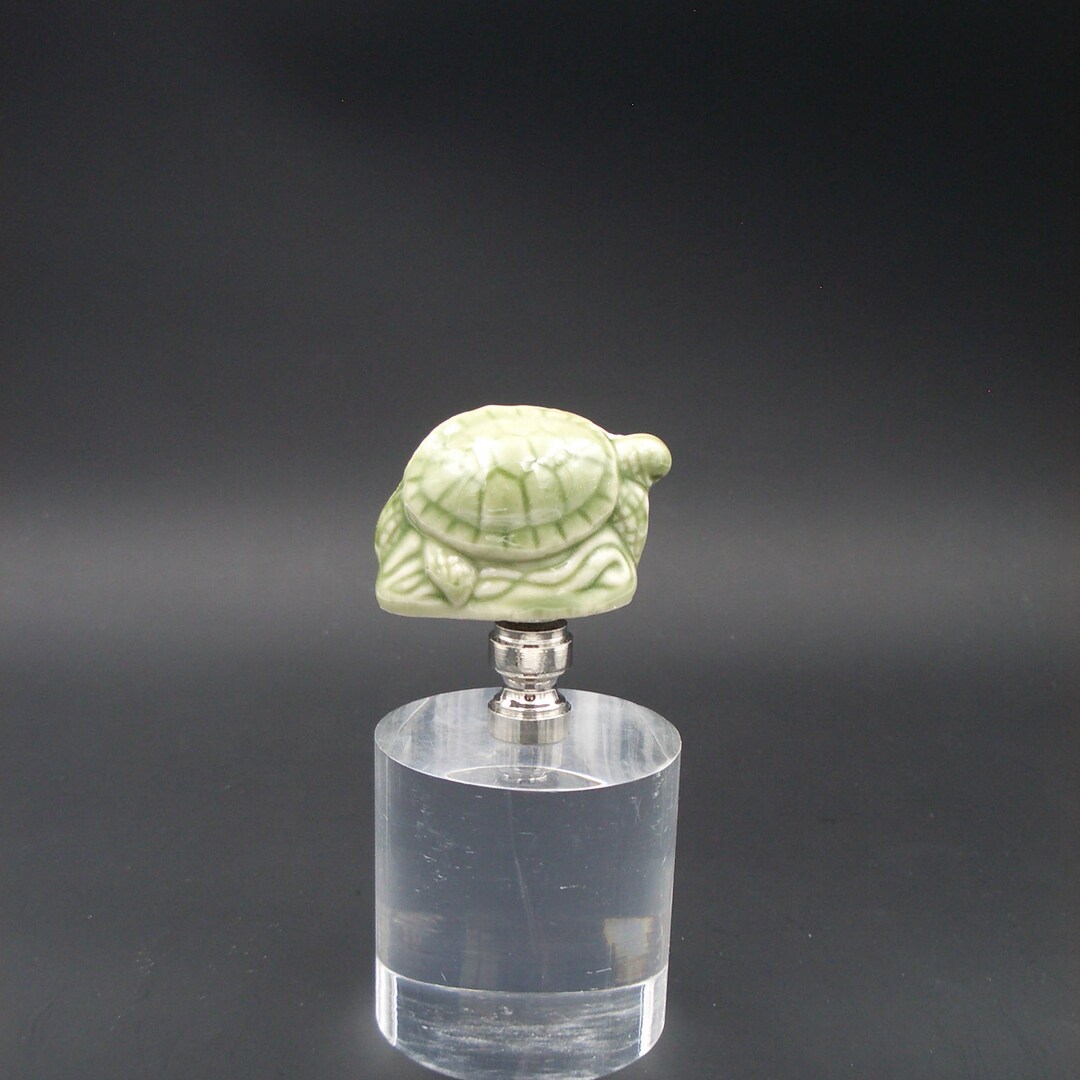PETITE Custom Lamp Finial Featuring an Light Green Turtle - Etsy
