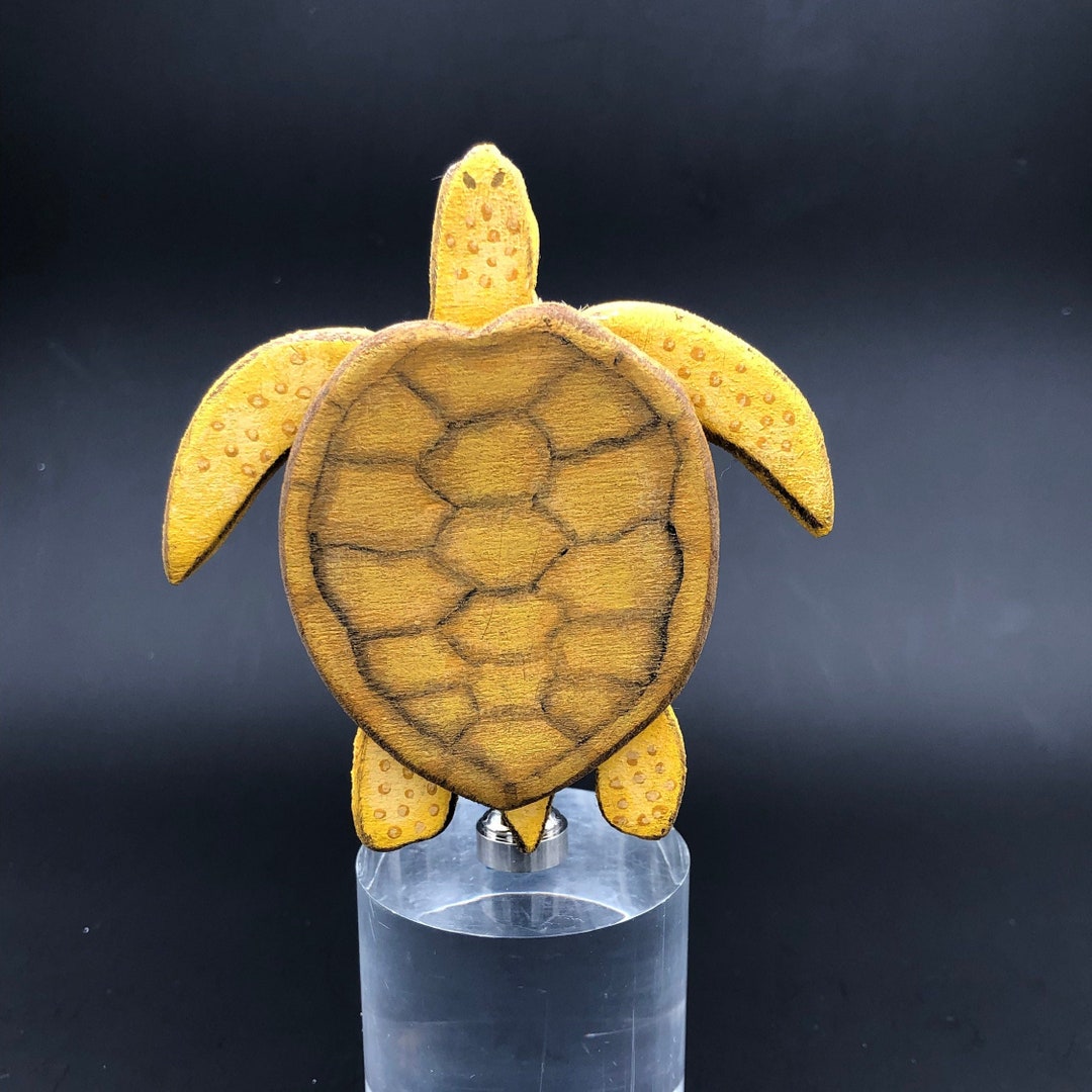 Custom Lamp Finial Featuring an Hand Painted Yellow Sea Turtle - Etsy