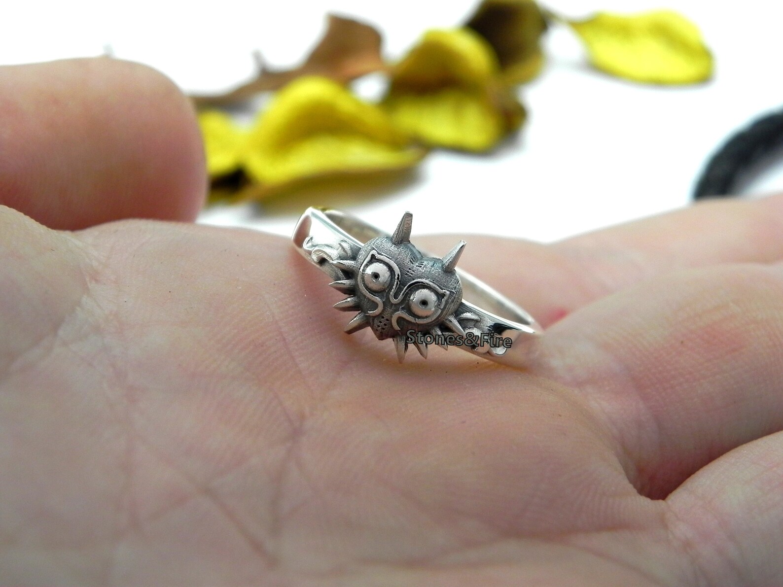 Tiny Ring_for Geeks Nerds Cosplay_videogamers_handcrafted | Etsy