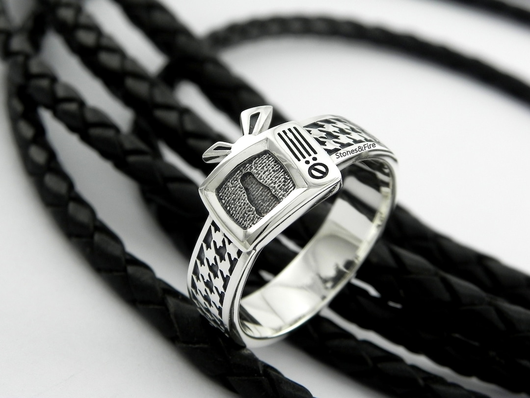 Persona 4 Midnight Channel Ring-geeky Nerdy Cosplay Gift Stuff ...