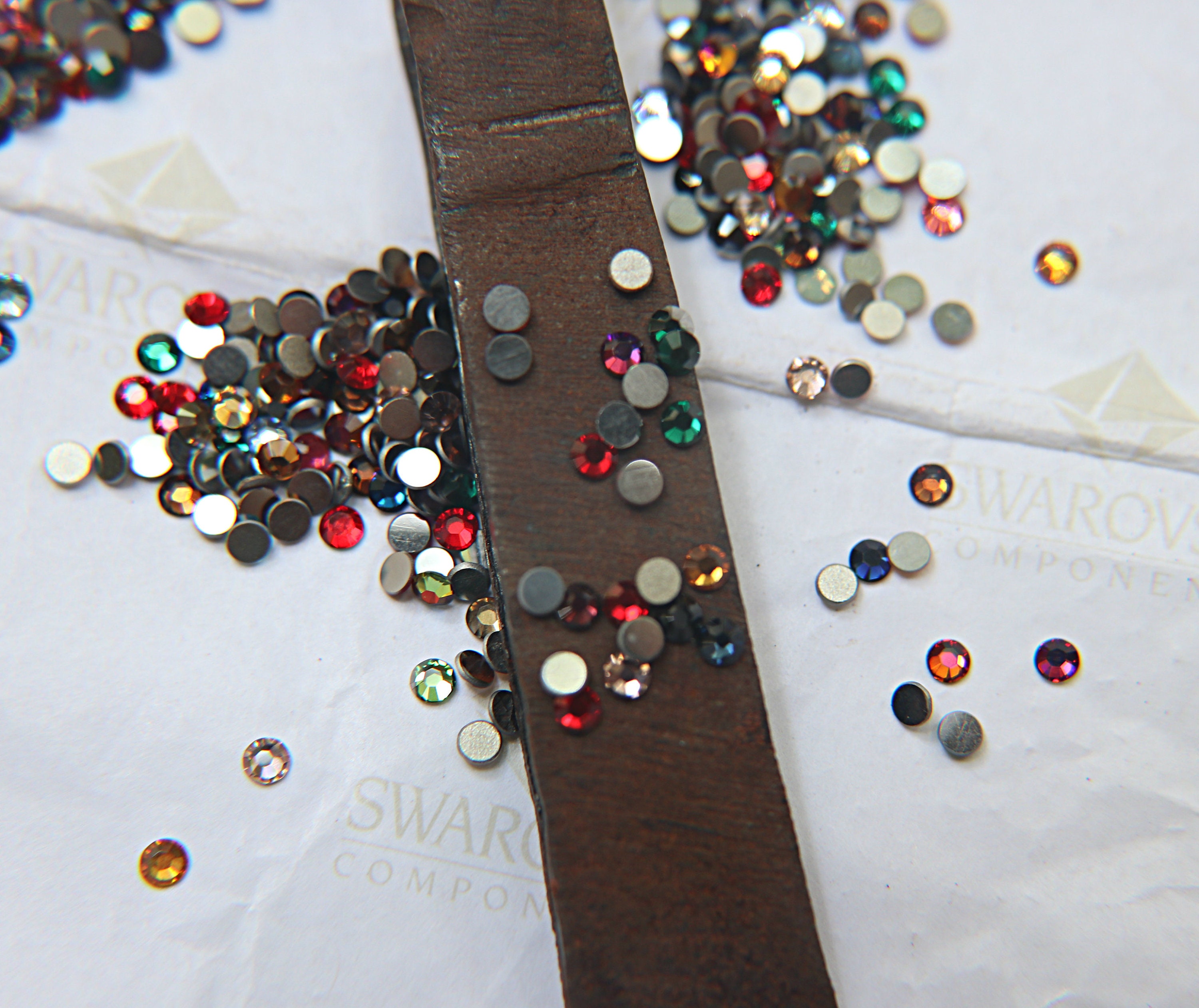 Swarovski Crystal Flatbacks, Mixed Colors, 10SS (2.9mm), 72-1440 Pieces ...