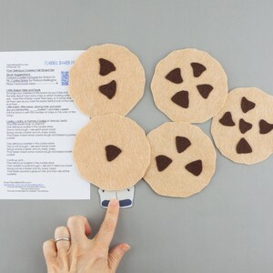 Five Cookies Felt Board Story Circle Time Activity | Cookie and Baking ...