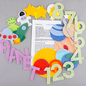 4-in-1 Outer Space Flannel Board Story Set for Preschool Library ...