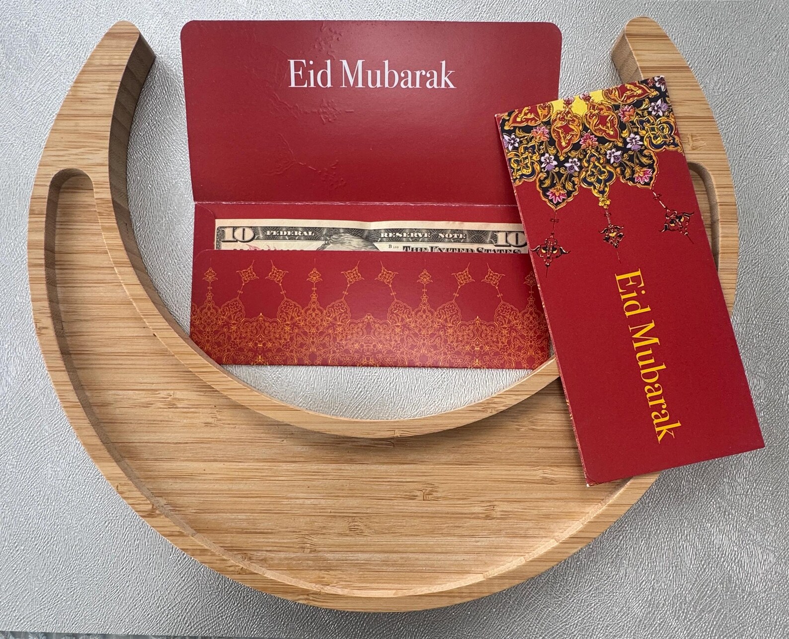 Islamic Art Eid Envelopes - Vibrant Design for Eidee Money Golden Red ...