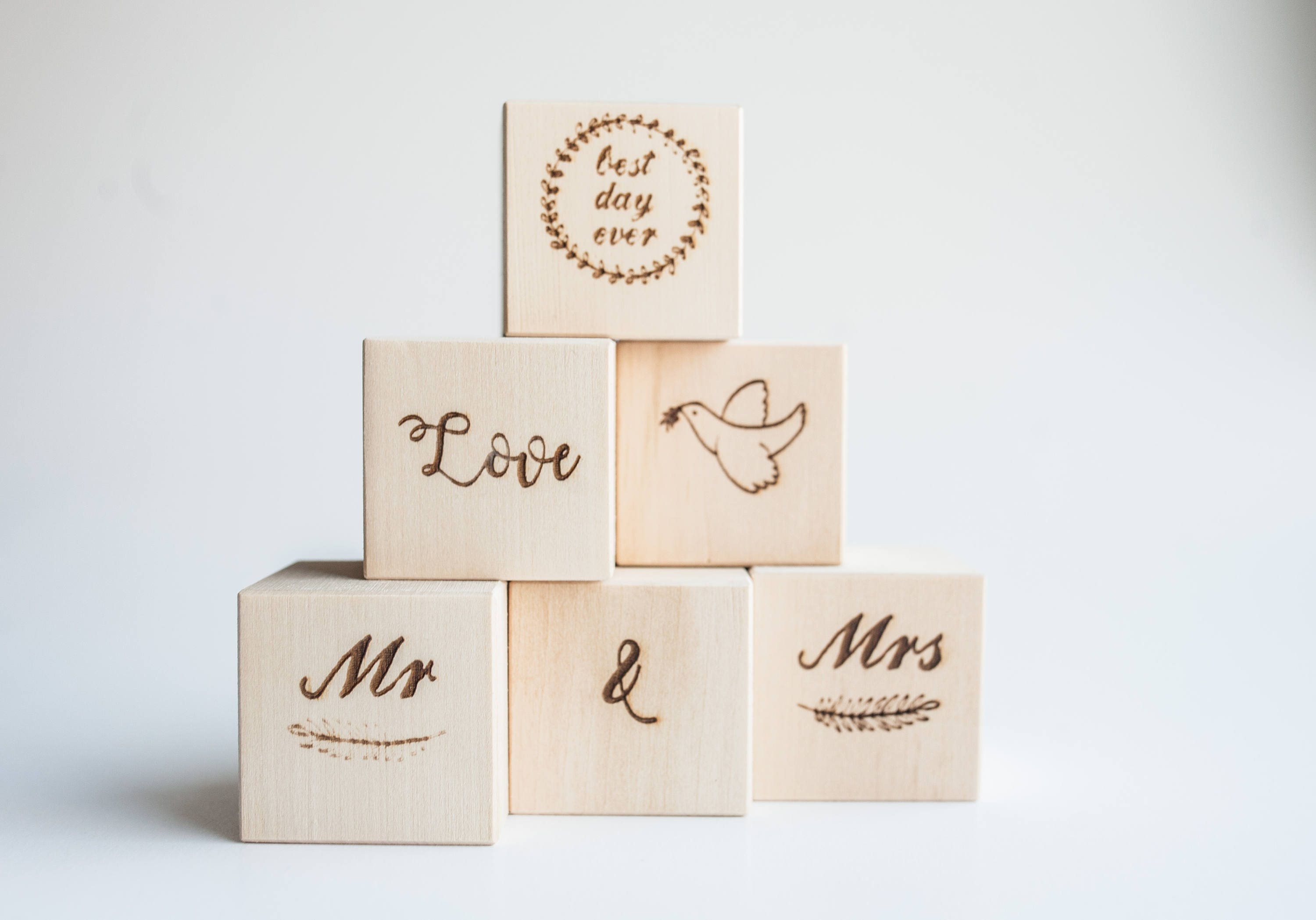 Custom Wedding Block Personalized Blocks Mr & Mrs Wedding - Etsy Canada