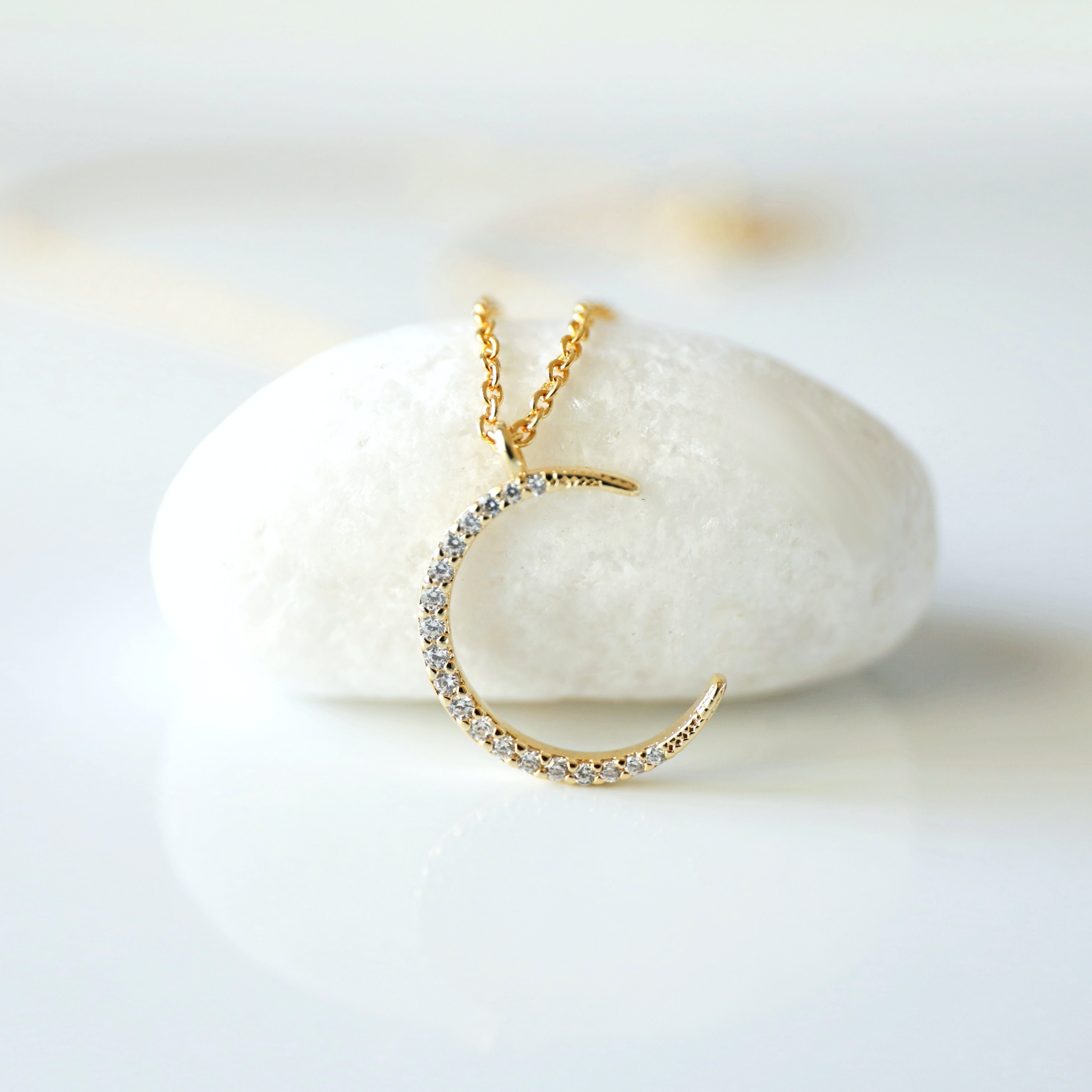 Collar de luna Collar de luna de piedra cúbica de oro Regalo de ...