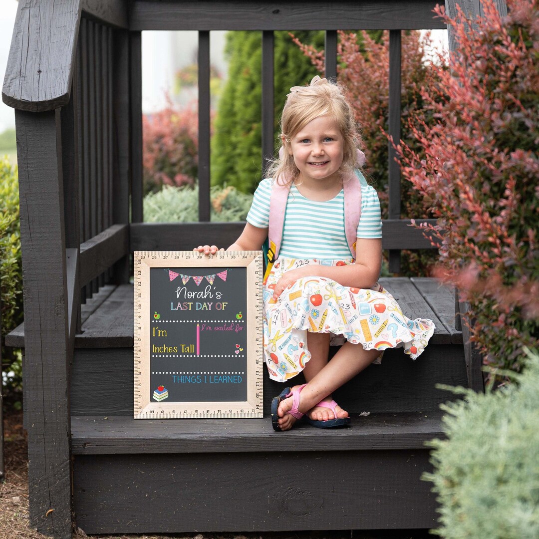 Last Day of School Chalkboard, Reusable Last Day of School Sign With ...