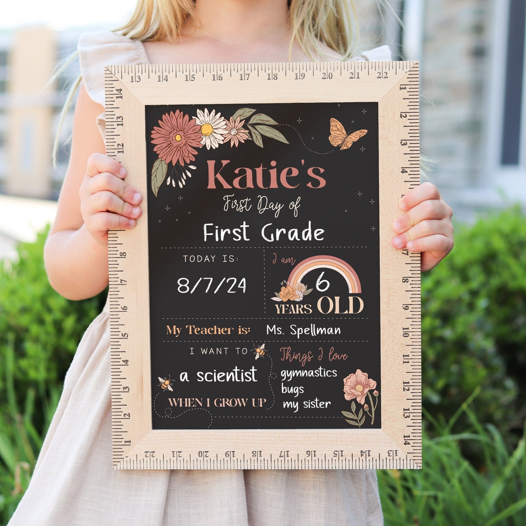 First Day of School Sign, Back to School Chalkboard, Reusable 1st Day ...