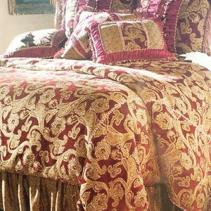 Handcrafted Dust Ruffle With 19 Inch Drop Bella Rose Collection as Seen ...