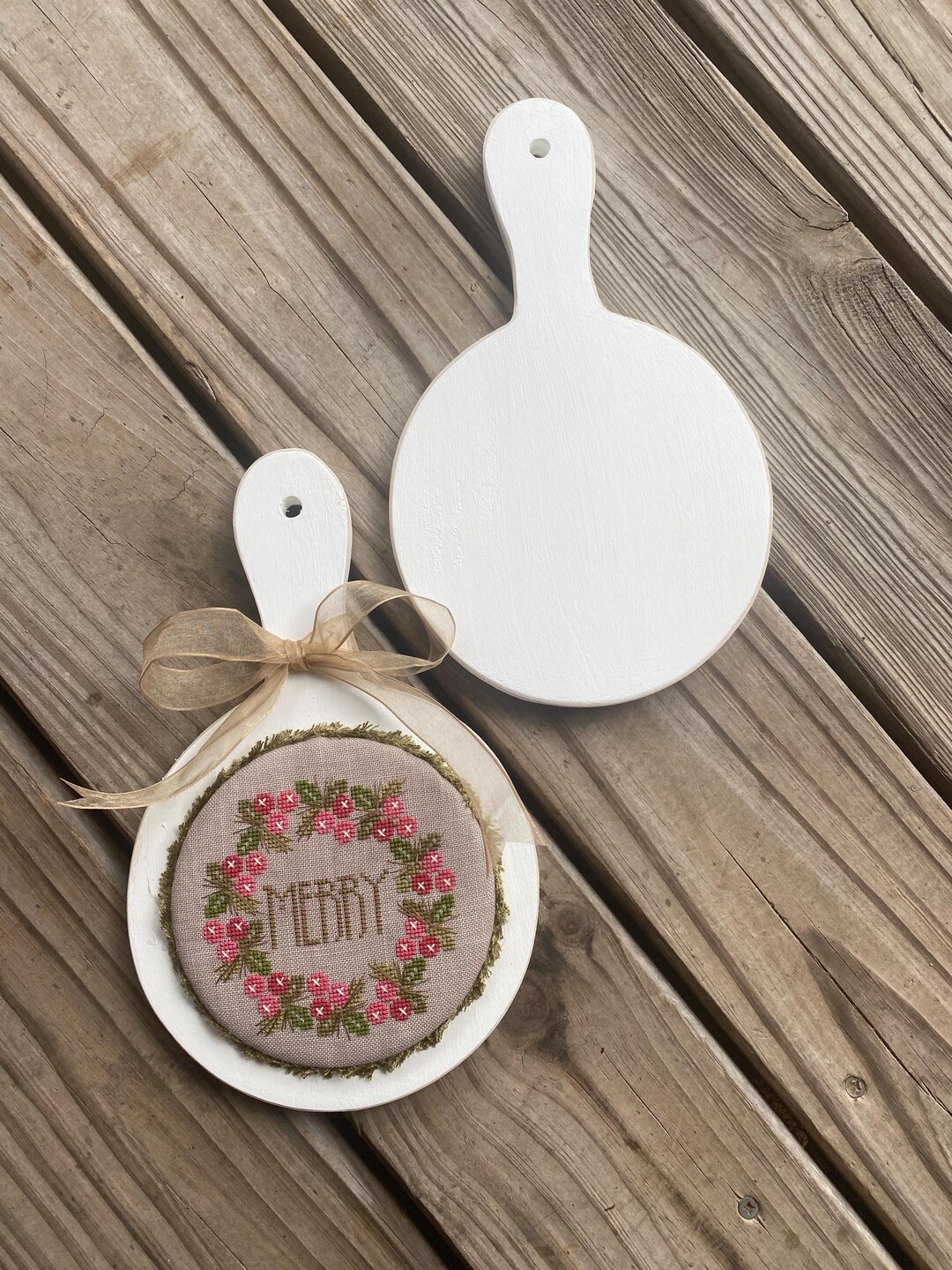 Colonial White Round Paddle - Etsy