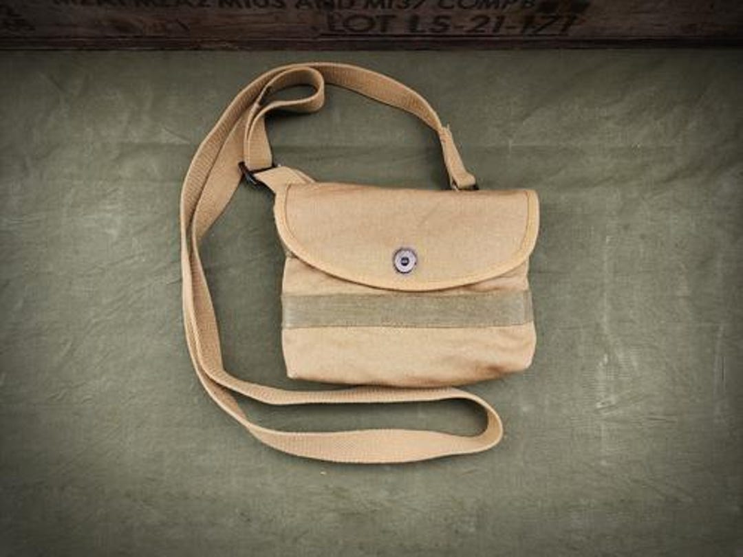 US WW1 Canvas Shotgun Shell Ammunition Pouch Marked JT&L 1918 Holds 32 ...